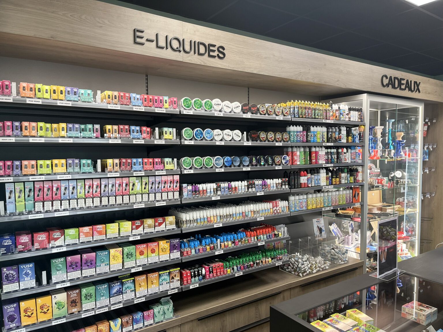 Agencement et mobilier de magasins tabac presse - Sudexpo